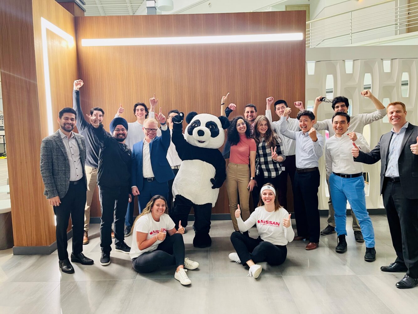 Corporate climbers return to conquer WWF’s CN Tower Climb for Nature! - WWF.CA